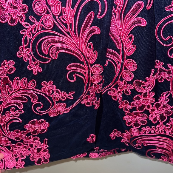 JS Collections | Dresses | Nwt Js Collection Barbie Pink Navy Floral ...